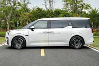 China ZEEKR 009 6-Seater Luxury MPV with 116kWh Battery Capacity and 0.5 Hour Charging Time for sale