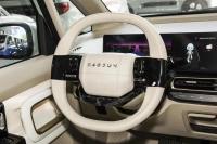 China Touch Screen Wuling Baojun Four Door Five Seat Energy Vehicle with 4 Forward Shift for sale