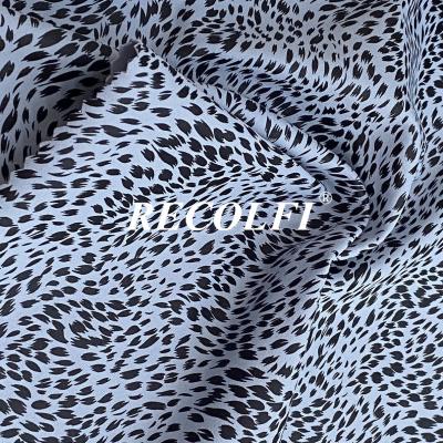 China Poly Yarn 27% Spandex Activewear Material Fabric Workout Leggings for sale