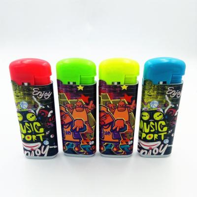 China Dongyi Classic Flip Windproof Gas Lighter 6.8x2.78x1.3 cm ISO9994 Custom Logo for sale