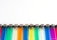 China Custom Logo Disposable CR Lighter 80x23.7x11.8mm 80-85% Gas Capacity OEM for sale