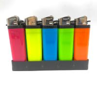 China Flint Cigarettes Pocket Lighters Disposable Plastic Gas Lighter 82x24x12mm 17/18kgs for sale
