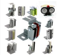 China Elevator Parts Door Guide Shoes Elevator Lift Roller Guide Shoes for sale