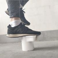 China Modern Round Elevator Oil Can With Cotton Thread Wick Industrial Elevator Oil Cup for sale