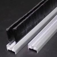 China Escalator Safety Brush Anti Pinch Flame Retardant Nylon Single Row Double Row Base Aluminum Alloy for sale