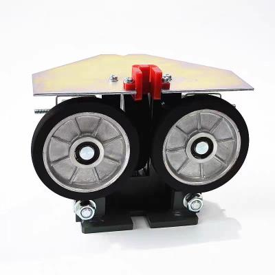 China Elevator Roller Guide Shoes Steel 10-16mm Rail Width for High Speed Passenger Elevators for sale