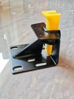 China Elevator Guide Shoe Auxiliary Rail Lift Parts Special Shape Guide Shoe Elevator Parts for sale