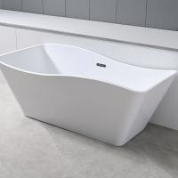 China Enjoy a Luxurious Bathing Experience with Acrylic Free Standing Bathtubs Lightweight and Easy to Install for sale