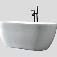 China Acrylic Free Standing Bathtubs Perfect for Household Commercial and Healthcare Applications for sale