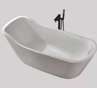 China Modern Bathroom Whirlpool Acrylic Freestanding Tub 1500mm With Shower Faucet White for sale