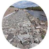 China Low Iron Wire Mesh 2x1x1 Hexagonal Gabion Stone Hot Galvanized for sale