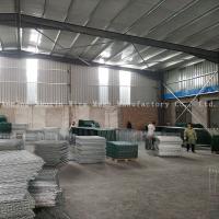 China 3*3 Inches Square Hole Military Hesco Bastion Barrier Folded Galvanized Welding for sale