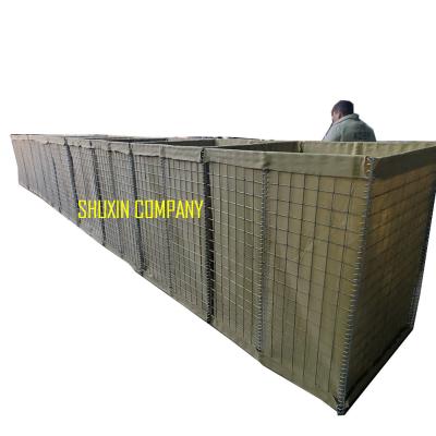 China Low Carbon Steel Wire Mil 7 Military Barrier With Sand Filled for sale