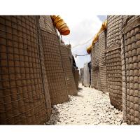 China 300gsm Geotextile Defensive Barrier Military Sand Wall Long Duration for sale