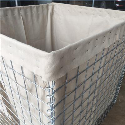 China 3*3 Inches Square Hole Military Hesco Bastion Barrier Folded Galvanized Welding for sale