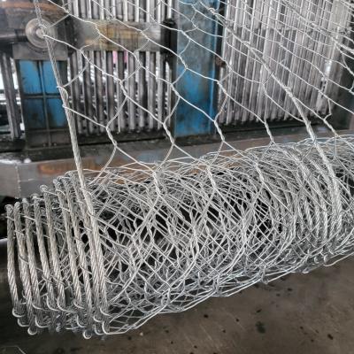 China Hold Sea Bank Gabion Basket With Hot-Dipped Galvanized Wire For Corrosion Resistance for sale