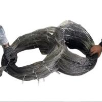 China Fence Inconspicuous Obstacle Fence Security Military Barrier Tank Barrier Wire Mesh Woven Into Rings Into A Garland for sale