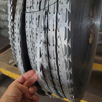 China Fencing Bto-30 Barbed Wire And Razor Wire Mesh Galvanized Steel for sale