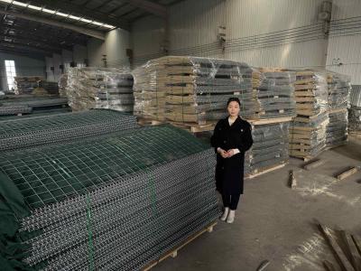 China High Tensile Defensive Heavy Duty High Flood Bastion Sand Wall Hesco Barrier Fence For Shooting Range for sale