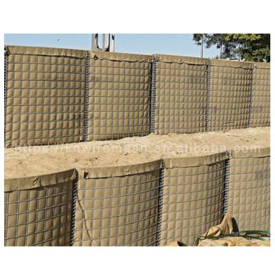 China 350g Of Zinc Aluminum Material Defensive Barriers Weld Gabion Wall With Sand / Green Geotextile for sale