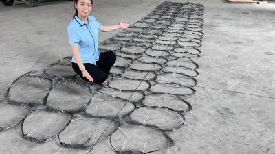 China Tank Obstacle Fence Mesh Invisible Drone Net Fence Tank Barrier Wicker Fence Wire Mesh Security Putanka Barrier Ukraine for sale