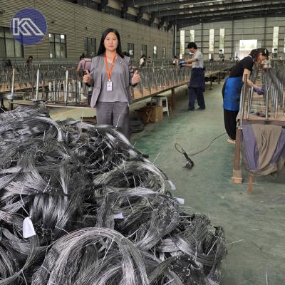 China Inconspicuous Wire Network 10*10*1.4m Low Visible MZP Putanka Wire Barrier With 30kg For Ukraine Militay for sale