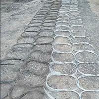 China Galvanized Advanced Anti Tank Wire Net In Woven Into Rings Tank Tracks Wound Net for sale