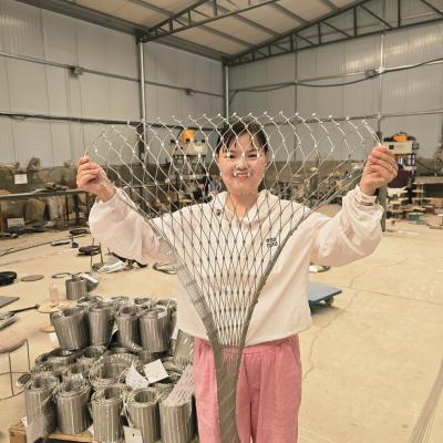 China Animal Fence Construction Flexible Balustrade Stainless Steel Wire Rope Mesh For Plant Climbing Mesh / Cable Mesh for sale