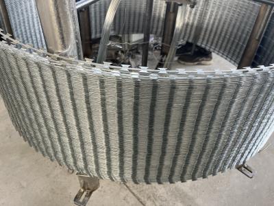 China Galvanized Barbed Iron Wire Chain Link Fence Top Barbed Wire Anti-Theft Barbed Wire Protection Net for sale