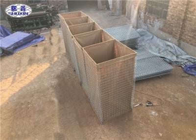 China Army Using Barrier Defence Hot Dipped Galvanized Craft After Welding for sale