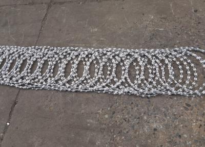 China Durable Galvanized Razor Concertina Barbed Wire 450mm Razor Barbed Wire Price for sale