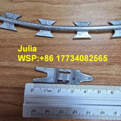 China BTO 22 BTO 16 Galvanized Concertina Razor Blade Barbed Wire Coil For Secure Fence And Protection System Use for sale