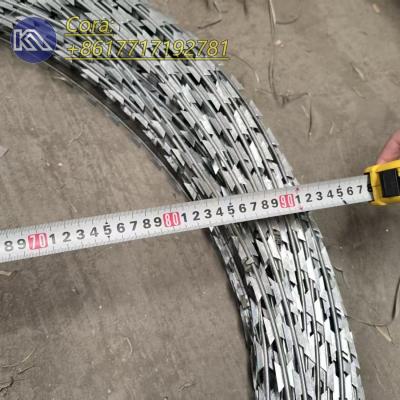 China Cross Type Stainless Steel BTO 22 Razor Barbed Wire for Military Anti-Climb Fence for sale