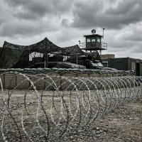 China CBT-60 Razor Barbed Wire Steel Metal Type Can Be Customized Security Fencing Material Suitable for Various Environments for sale