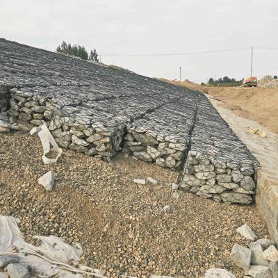 China Hot-Dip Galvanized Hexagonal Gabion Mesh Rolls | Woven Stone Cages for Riverbank Protection for sale