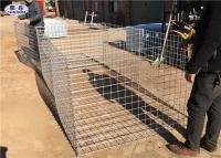 China Mil 7 HDP Galvanized Sand Wall Military Hesco Barriers With 300 GSM UV Protection Geotextile for sale