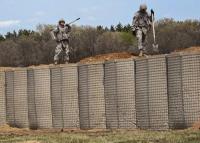 China Mil10 Galvanized Welding Military Sand Fill Defensive Barrier 4mm for sale
