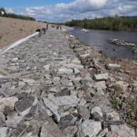 China Flood Control Anti Rust 2m Gabion Basket Hexagonal Wire Mesh for sale