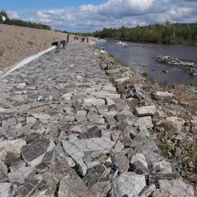 China Flood Control Anti Rust 2m Gabion Basket Hexagonal Wire Mesh for sale