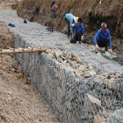 China Hexagonal 5*1*1m Gabion Wire Mesh Basket For River Engineering Project for sale