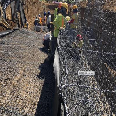 China SGS Filling Gabion Cages 2x1x1m 3x1x1m 4x1x1m 5x1x1m Galvanized for sale
