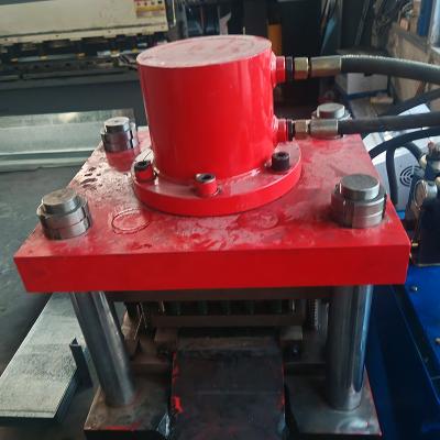 China Cutting Type Hydraulic Cylinder Cable Tray Making Machine For High Tensile Steel Material for sale