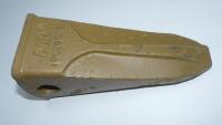China 205-70-19570 Excavator Bucket Teeth for Komatsu PC200 - Yellow Rock Teeth with 1-Year Warranty for sale