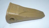 China Alloy Steel Excavator Tooth Point 207-70-14151 for PC300 Bucket with 1-Year Warranty and Superior Wear Resistance for sale
