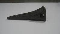 China PC60TL Forged Chisel Bucket Tooth 1.7kg 48-52HRC for PC60 Excavator Replacement Parts for sale