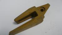 China 2713-1222 Bucket Adapter HRC 48-53 for Excavators and Loaders - 1 Year Warranty for sale