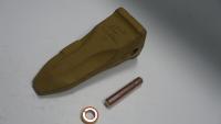 China OEM Excavator Bucket Tooth 1U3452 with Lock and Pin - HRC48-52 Hardness for J450/E330 Models for sale