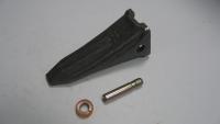 China Silver Excavator Bucket Tooth Point 2713-1221 for DH150RC with HRC 48-52 Hardness and Pin Installation for sale