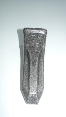 China PC300 Forged Bucket Teeth 207-70-14151RC with HRC48-52 Hardness for Excavator Rock Applications for sale
