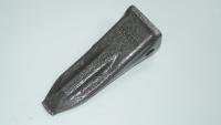 China Caterpillar 320 Excavator Bucket Teeth 1U3352/1681359 - 55-62 HRC Alloy Steel Wear-Resistant Earth Square Flat for sale